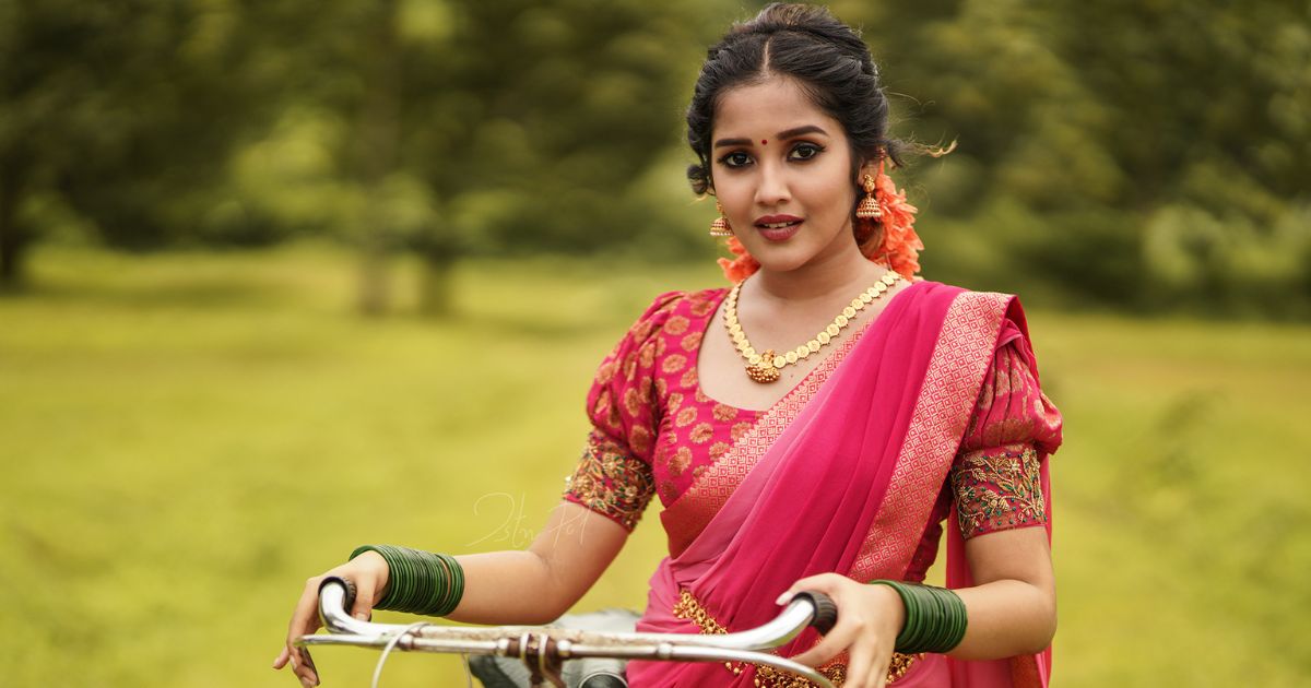 Anikha Surendran Age, Family, Biography & More - 2024